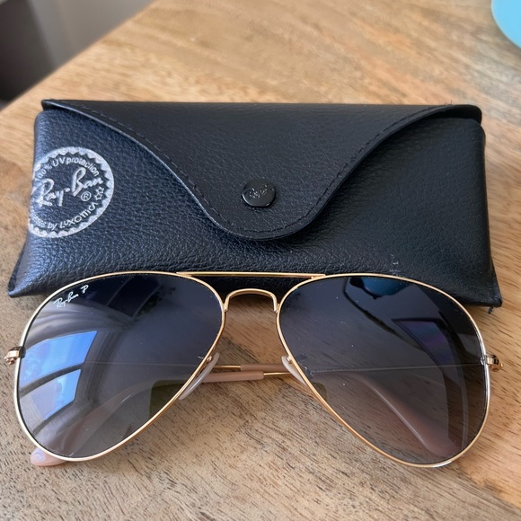 Ray-Ban | Accessories | Ray Bans Aviator Gradient Lense Sunglasses In ...